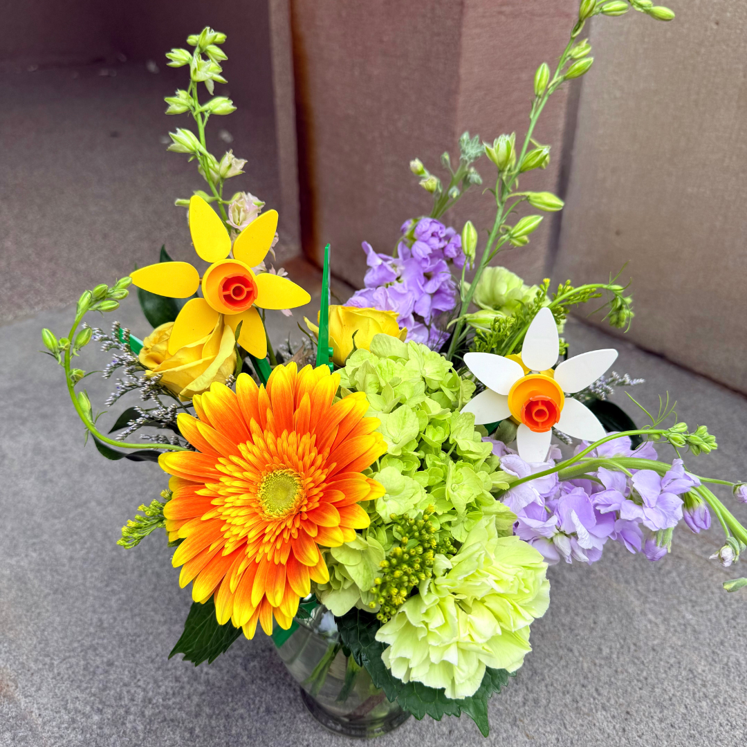 Bricks in Bloom - Lego Daffodils | The Flower Bar